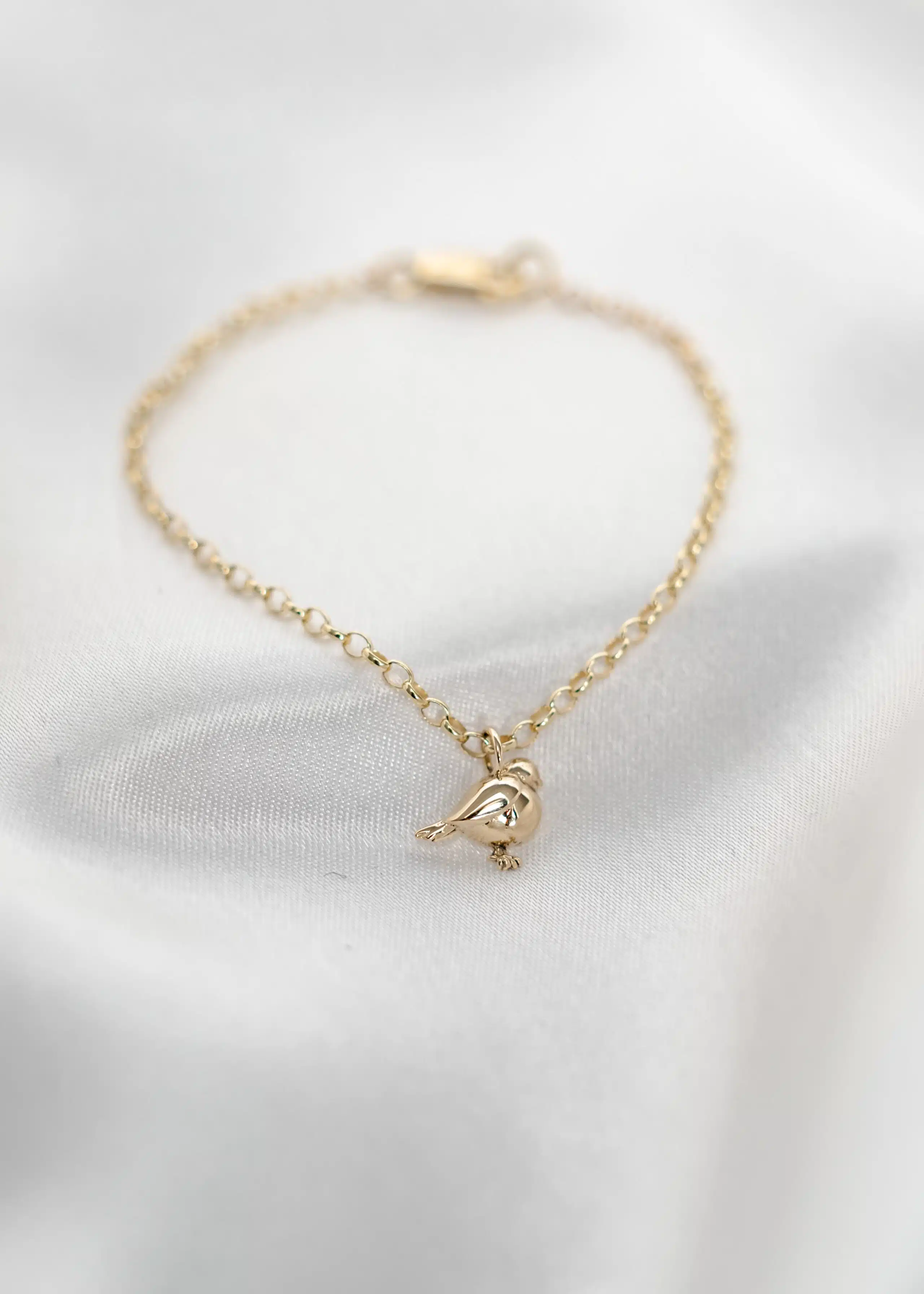 Winter Robin Bracelet - 9ct Yellow Gold | By Rebecca Jewellery ...