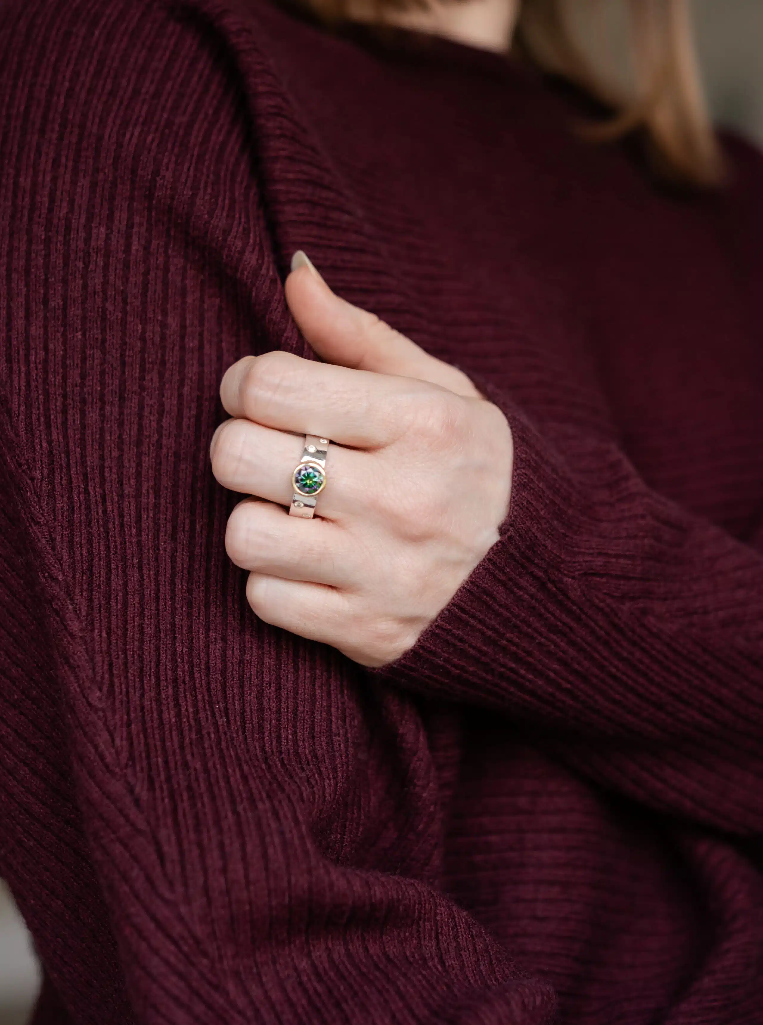 The Aurora Radiance Ring | By Rebecca